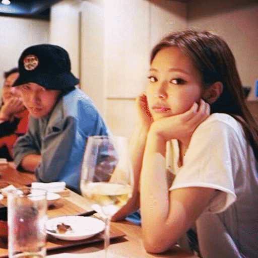 Heres What To Know About Those Blackpink Jennie And G Dragon Dating